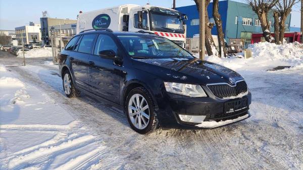 Melns Skoda Octavia 2016 Klaipėda, ar dzinēja tilpumu 1.97 L un nobraukumu 228 tūkst. km par 6950 €, foto 1 vietnē AUTOMOTO.COM.LV