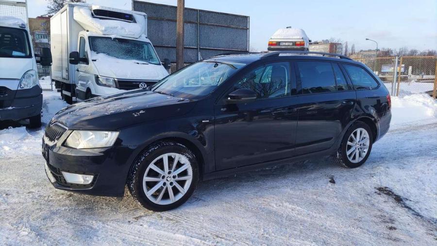 Melns Skoda Octavia 2016 Klaipėda, ar dzinēja tilpumu 1.97 L un nobraukumu 228 tūkst. km par 6950 €, foto 3 vietnē AUTOMOTO.COM.LV