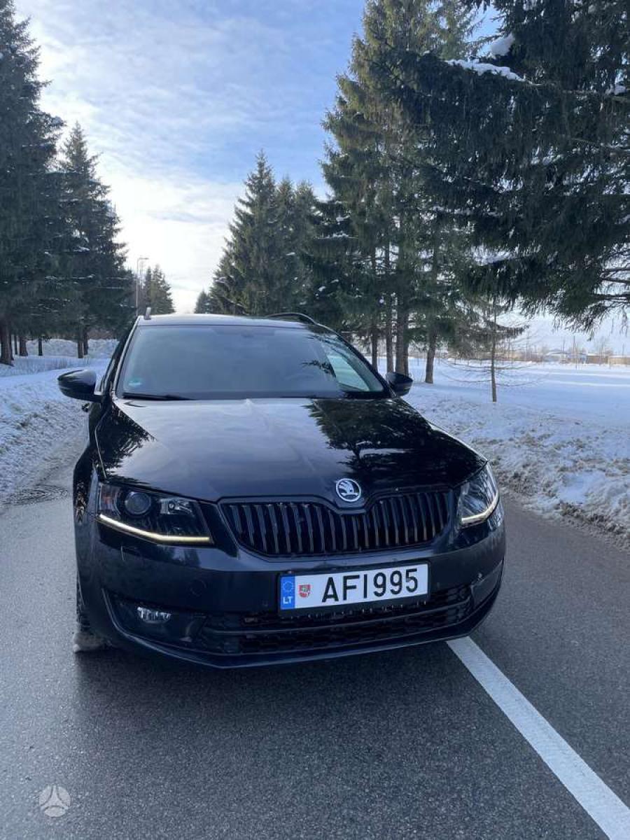 Black Skoda Octavia 2016 in Gargzdai, with an engine capacity of 1.97 L and mileage of 241 thousand km for 9400 €, photo 1 on AUTOMOTO.COM.LV