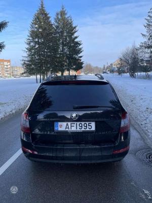 Black Skoda Octavia 2016 in Gargzdai, with an engine capacity of 1.97 L and mileage of 241 thousand km for 9400 €, photo 4 on AUTOMOTO.COM.LV