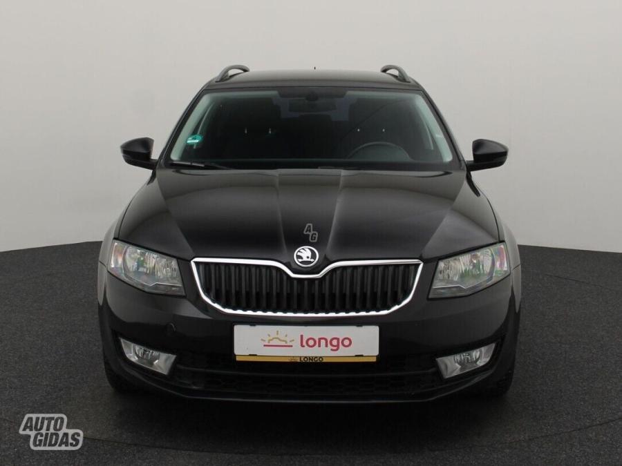 Black Skoda Octavia 2016 in Vilnius, with an engine capacity of 1.60 L and mileage of 217 thousand km for 7999 €, photo 3 on AUTOMOTO.COM.LV