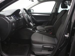 Black Skoda Octavia 2016 in Vilnius, with an engine capacity of 1.20 L and mileage of 206 thousand km for 7999 €, photo 4 on AUTOMOTO.COM.LV
