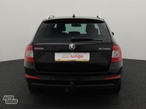 Black Skoda Octavia 2016 in Vilnius, with an engine capacity of 1.20 L and mileage of 206 thousand km for 7999 €, photo 5 on AUTOMOTO.COM.LV