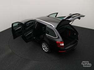 Black Skoda Octavia 2016 in Vilnius, with an engine capacity of 1.20 L and mileage of 206 thousand km for 7999 €, photo 13 on AUTOMOTO.COM.LV