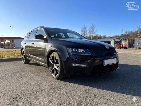 Melns Skoda Octavia 2016 Viļņa, ar dzinēja tilpumu 2.00 L un nobraukumu 256 tūkst. km par 9500 €, foto 2 vietnē AUTOMOTO.COM.LV