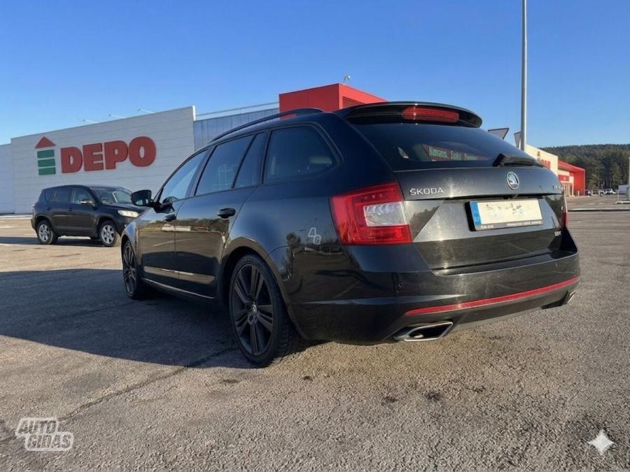 Black Skoda Octavia 2016 in Vilnius, with an engine capacity of 2.00 L and mileage of 256 thousand km for 9500 €, photo 4 on AUTOMOTO.COM.LV