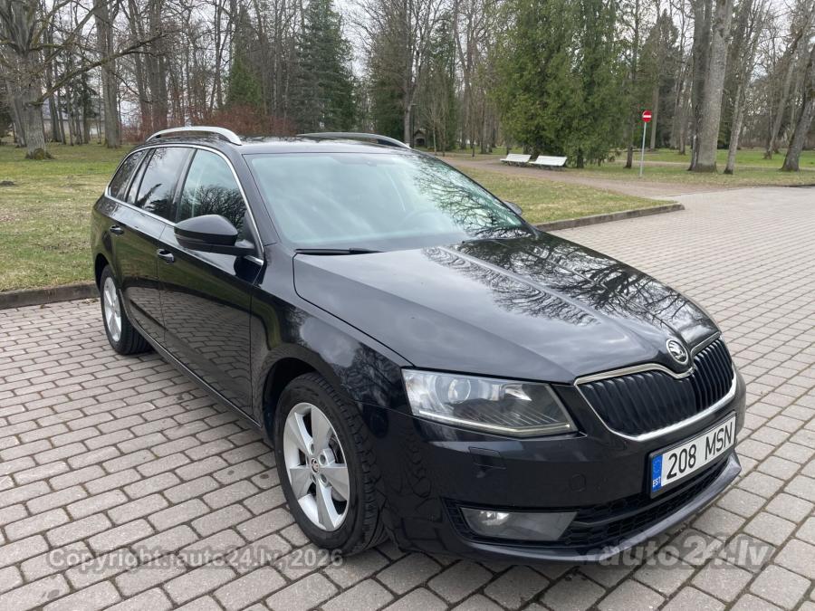 Black Skoda Octavia 2016 in Rapla, with an engine capacity of 2.00 L and mileage of 260 thousand km for 8299 €, photo 3 on AUTOMOTO.COM.LV
