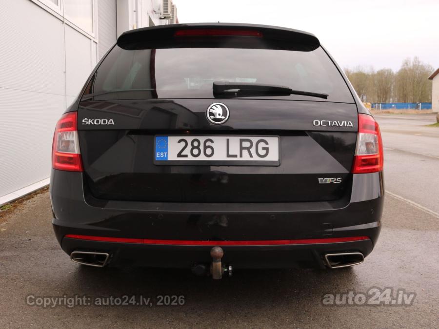 Melns Skoda Octavia 2016 Tallina, ar dzinēja tilpumu 2.00 L un nobraukumu 242 tūkst. km par 10000 €, foto 8 vietnē AUTOMOTO.COM.LV