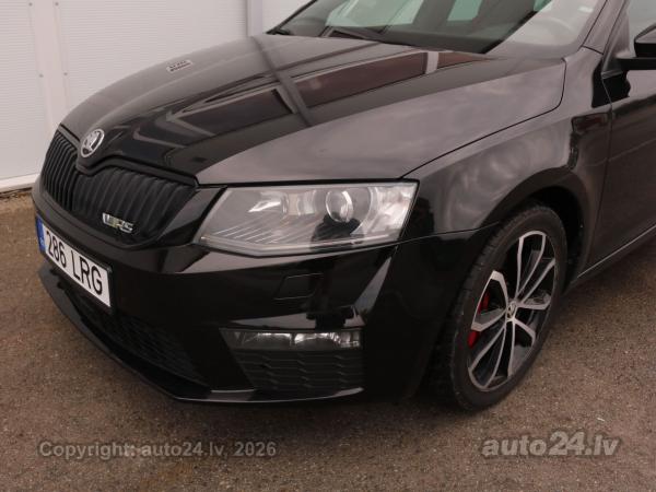 Melns Skoda Octavia 2016 Tallina, ar dzinēja tilpumu 2.00 L un nobraukumu 242 tūkst. km par 10000 €, foto 10 vietnē AUTOMOTO.COM.LV