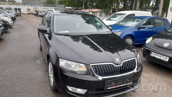 Black Skoda Octavia 2016 in Riga, with an engine capacity of 2.00 L and mileage of 259 thousand km for 6400 €, photo 2 on AUTOMOTO.COM.LV
