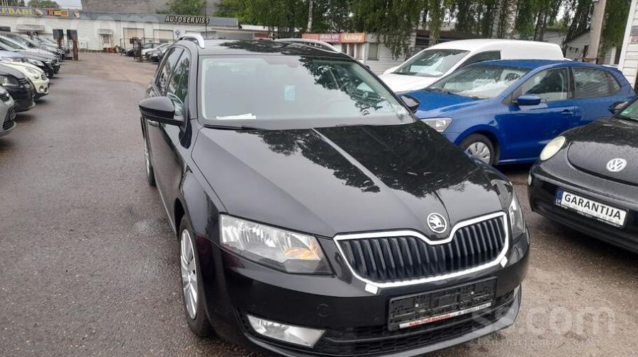 Melns Skoda Octavia 2016 Rīga, ar dzinēja tilpumu 2.00 L un nobraukumu 259 tūkst. km par 6400 €, foto 3 vietnē AUTOMOTO.COM.LV