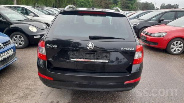 Black Skoda Octavia 2016 in Riga, with an engine capacity of 2.00 L and mileage of 259 thousand km for 6400 €, photo 7 on AUTOMOTO.COM.LV