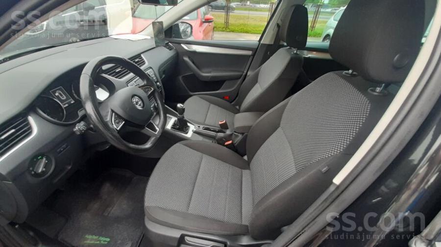 Melns Skoda Octavia 2016 Rīga, ar dzinēja tilpumu 2.00 L un nobraukumu 259 tūkst. km par 6400 €, foto 12 vietnē AUTOMOTO.COM.LV