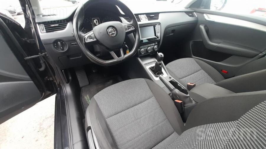Melns Skoda Octavia 2016 Rīga, ar dzinēja tilpumu 2.00 L un nobraukumu 259 tūkst. km par 6400 €, foto 21 vietnē AUTOMOTO.COM.LV