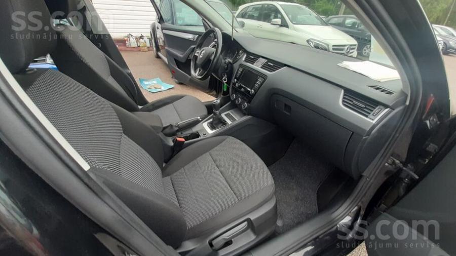 Melns Skoda Octavia 2016 Rīga, ar dzinēja tilpumu 2.00 L un nobraukumu 259 tūkst. km par 6400 €, foto 23 vietnē AUTOMOTO.COM.LV
