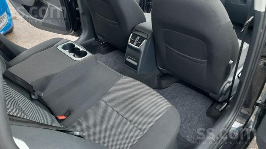 Melns Skoda Octavia 2016 Rīga, ar dzinēja tilpumu 2.00 L un nobraukumu 259 tūkst. km par 6400 €, foto 26 vietnē AUTOMOTO.COM.LV
