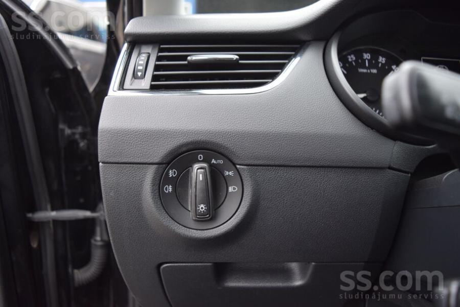 Melns Skoda Octavia 2016 Rīga, ar dzinēja tilpumu 2.00 L un nobraukumu 231 tūkst. km par 7500 €, foto 10 vietnē AUTOMOTO.COM.LV