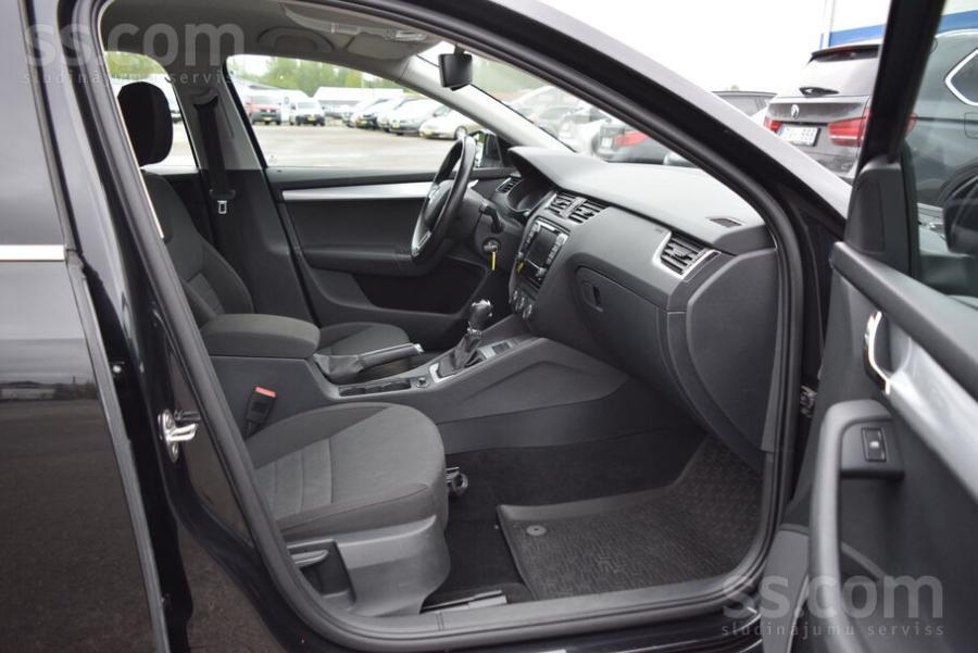 Melns Skoda Octavia 2016 Rīga, ar dzinēja tilpumu 2.00 L un nobraukumu 231 tūkst. km par 7500 €, foto 14 vietnē AUTOMOTO.COM.LV
