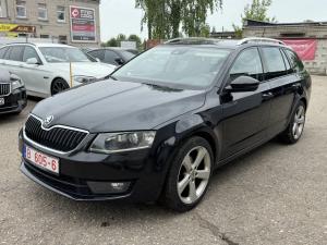 Black Skoda Octavia 2016 in Riga, with an engine capacity of 2.00 L and mileage of 241 thousand km for 7990 €, photo 9 on AUTOMOTO.COM.LV