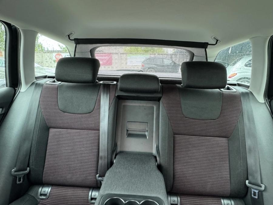 Black Skoda Octavia 2016 in Riga, with an engine capacity of 2.00 L and mileage of 241 thousand km for 7990 €, photo 20 on AUTOMOTO.COM.LV