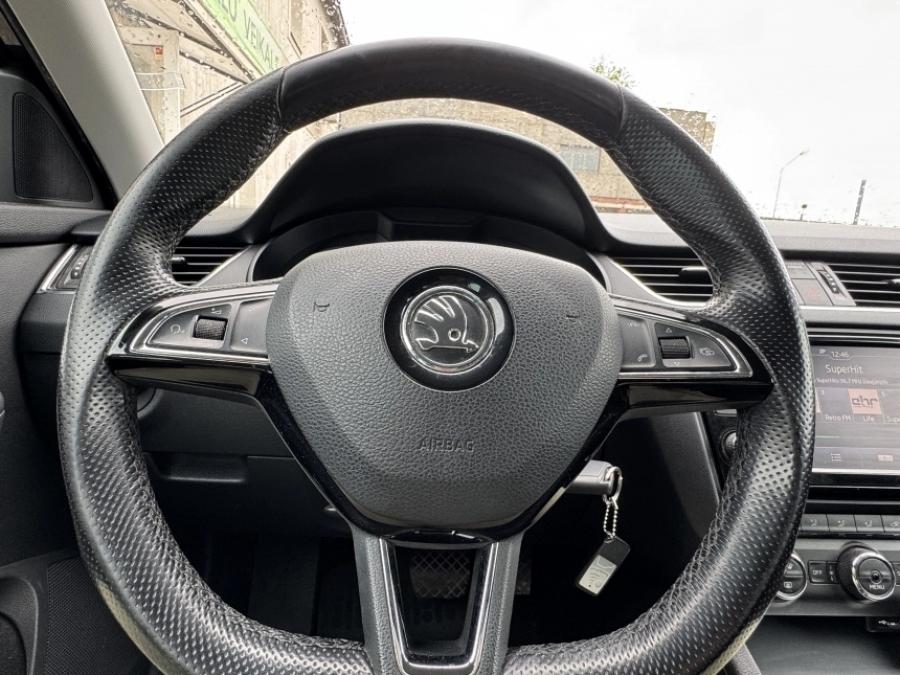 Black Skoda Octavia 2016 in Riga, with an engine capacity of 2.00 L and mileage of 241 thousand km for 7990 €, photo 25 on AUTOMOTO.COM.LV