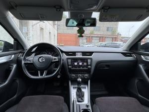 Black Skoda Octavia 2016 in Riga, with an engine capacity of 2.00 L and mileage of 241 thousand km for 7990 €, photo 33 on AUTOMOTO.COM.LV