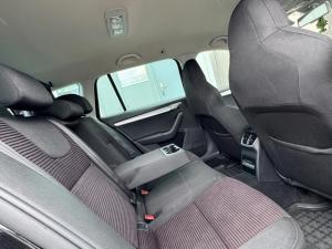 Black Skoda Octavia 2016 in Riga, with an engine capacity of 2.00 L and mileage of 241 thousand km for 7990 €, photo 35 on AUTOMOTO.COM.LV