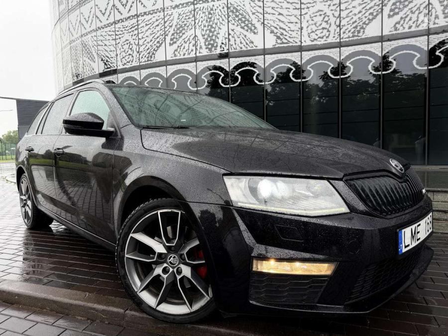 Black Skoda Octavia 2016 in Kaunas, with an engine capacity of 1.97 L and mileage of 330 thousand km for 8750 €, photo 3 on AUTOMOTO.COM.LV