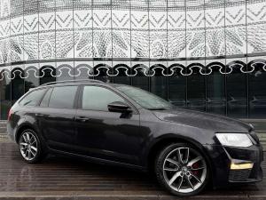 Black Skoda Octavia 2016 in Kaunas, with an engine capacity of 1.97 L and mileage of 330 thousand km for 8750 €, photo 19 on AUTOMOTO.COM.LV