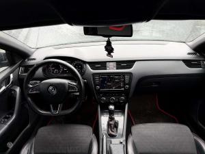 Black Skoda Octavia 2016 in Kaunas, with an engine capacity of 1.97 L and mileage of 330 thousand km for 8500 €, photo 6 on AUTOMOTO.COM.LV