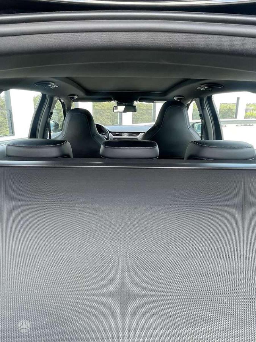 Melns Skoda Octavia 2016 Viļņa, ar dzinēja tilpumu 1.97 L un nobraukumu 289 tūkst. km par 7600 €, foto 8 vietnē AUTOMOTO.COM.LV