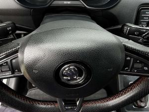 Черный Шкода Октавия 2016 в Каунас, объемом двигателя 1.97 л и пробегом 330 тыс. км за 8500 €, фото 11 на AUTOMOTO.COM.LV
