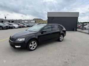 Black Skoda Octavia 2016 in Taurage, with an engine capacity of 1.60 L and mileage of 275 thousand km for 5600 €, photo  on AUTOMOTO.COM.LV