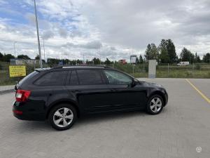 Black Skoda Octavia 2016 in Taurage, with an engine capacity of 1.60 L and mileage of 275 thousand km for 5600 €, photo 8 on AUTOMOTO.COM.LV