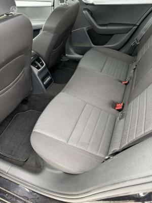 Black Skoda Octavia 2016 in Taurage, with an engine capacity of 1.60 L and mileage of 275 thousand km for 5600 €, photo 17 on AUTOMOTO.COM.LV
