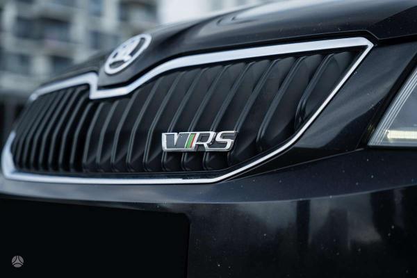 Black Skoda Octavia 2016 in Vilnius, with an engine capacity of 1.97 L and mileage of 291 thousand km for 9500 €, photo 2 on AUTOMOTO.COM.LV
