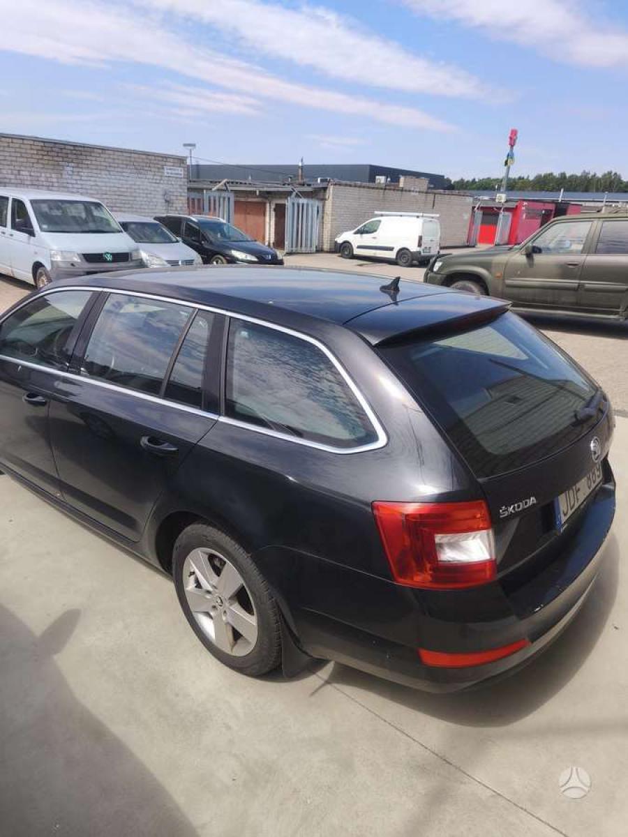 Melns Skoda Octavia 2016 Kauņa, ar dzinēja tilpumu 1.97 L un nobraukumu 455 tūkst. km par 3300 €, foto 8 vietnē AUTOMOTO.COM.LV