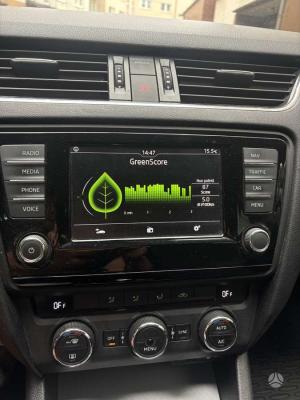 Black Skoda Octavia 2016 in Vilnius, with an engine capacity of 1.97 L and mileage of 288 thousand km for 7500 €, photo 11 on AUTOMOTO.COM.LV