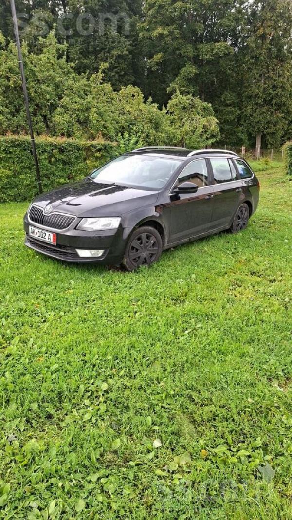 Melns Skoda Octavia 2016 Rīga, ar dzinēja tilpumu 2.00 L un nobraukumu 354 tūkst. km par 5035 €, foto 2 vietnē AUTOMOTO.COM.LV