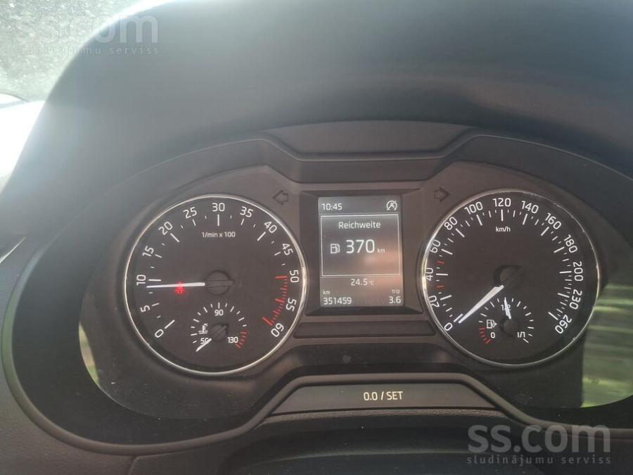 Melns Skoda Octavia 2016 Rīga, ar dzinēja tilpumu 2.00 L un nobraukumu 354 tūkst. km par 5035 €, foto 9 vietnē AUTOMOTO.COM.LV