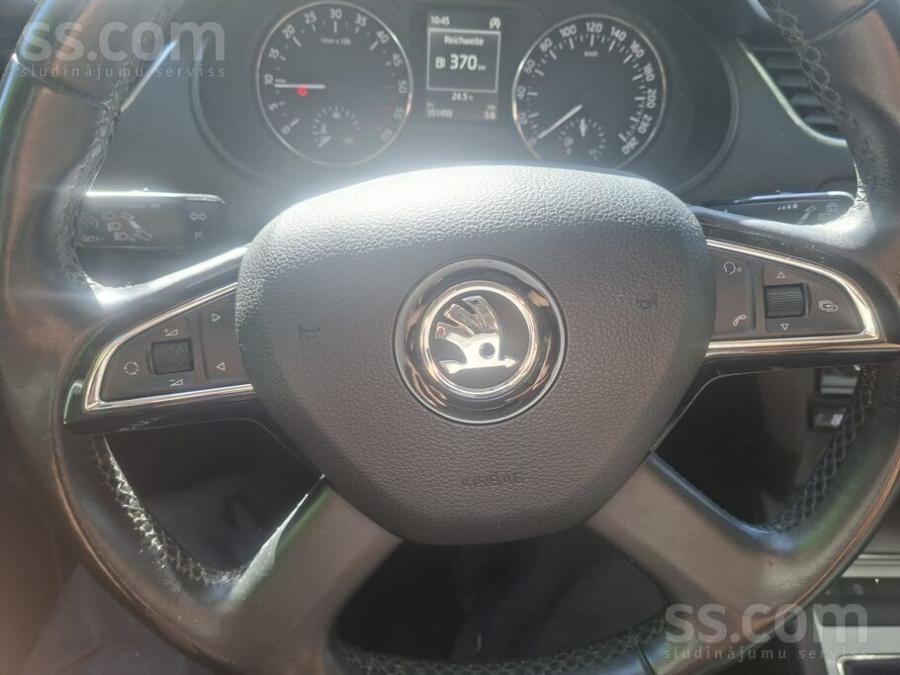 Melns Skoda Octavia 2016 Rīga, ar dzinēja tilpumu 2.00 L un nobraukumu 354 tūkst. km par 5035 €, foto 10 vietnē AUTOMOTO.COM.LV