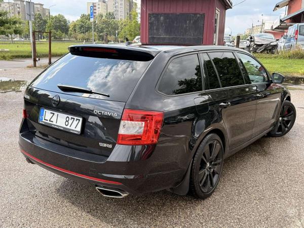 Black Skoda Octavia 2016 in Kaunas, with an engine capacity of 1.98 L and mileage of 121 thousand km for 15500 €, photo 5 on AUTOMOTO.COM.LV