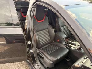 Black Skoda Octavia 2016 in Kaunas, with an engine capacity of 1.98 L and mileage of 121 thousand km for 15500 €, photo 11 on AUTOMOTO.COM.LV