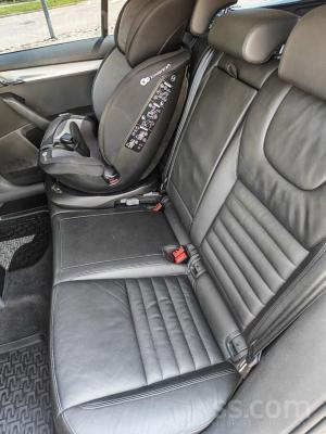 Melns Skoda Octavia 2016 Jelgava, ar dzinēja tilpumu 2.00 L un nobraukumu 292 tūkst. km par 8800 €, foto 11 vietnē AUTOMOTO.COM.LV