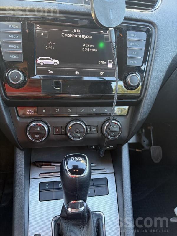 Black Skoda Octavia 2016 in Riga, with an engine capacity of 2.00 L and mileage of 410 thousand km for 6999 €, photo 7 on AUTOMOTO.COM.LV