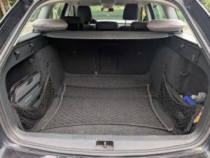 Black Skoda Octavia 2016 in Kaunas, with an engine capacity of 1.97 L and mileage of 301 thousand km for 6500 €, photo 10 on AUTOMOTO.COM.LV