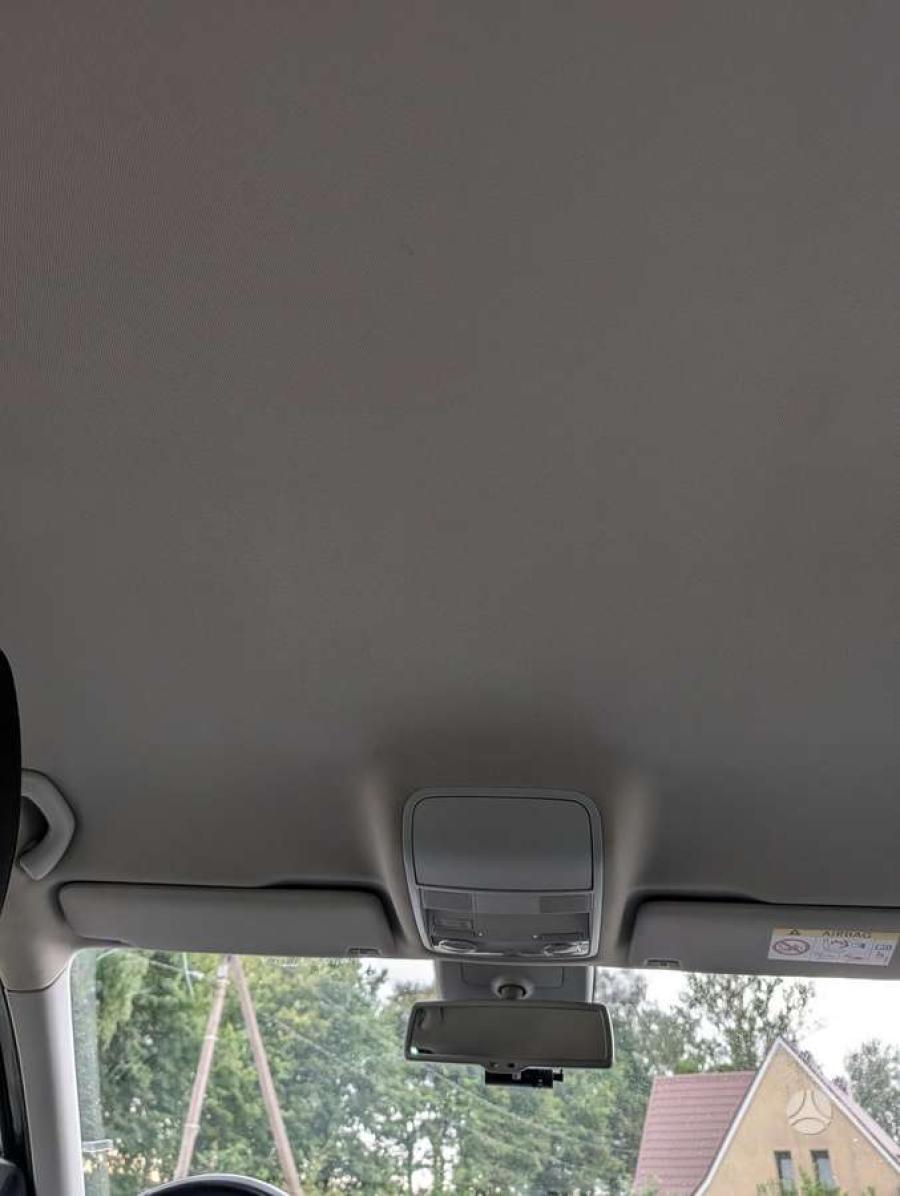 Black Skoda Octavia 2016 in Kaunas, with an engine capacity of 1.97 L and mileage of 301 thousand km for 6500 €, photo 19 on AUTOMOTO.COM.LV