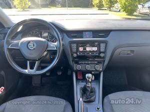 Melns Skoda Octavia 2016 Tallina, ar dzinēja tilpumu 1.00 L un nobraukumu 111 tūkst. km par 9000 €, foto 7 vietnē AUTOMOTO.COM.LV