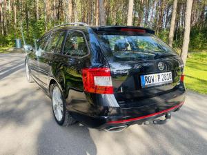 Black Skoda Octavia 2016 in Vilnius, with an engine capacity of 1.97 L and mileage of 291 thousand km for 8900 €, photo 15 on AUTOMOTO.COM.LV