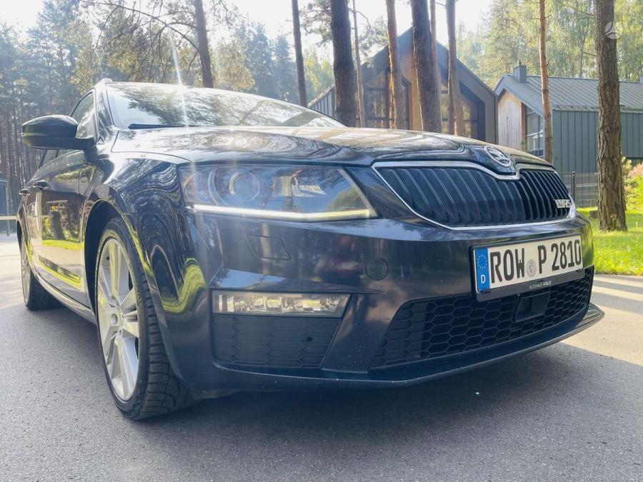 Black Skoda Octavia 2016 in Vilnius, with an engine capacity of 1.97 L and mileage of 291 thousand km for 8900 €, photo 17 on AUTOMOTO.COM.LV